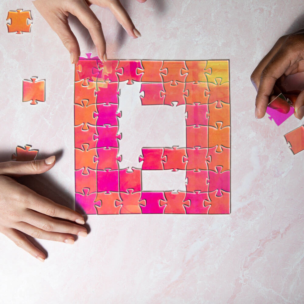 Waves Puzzle • Iridescent • Puzzle Weekend
