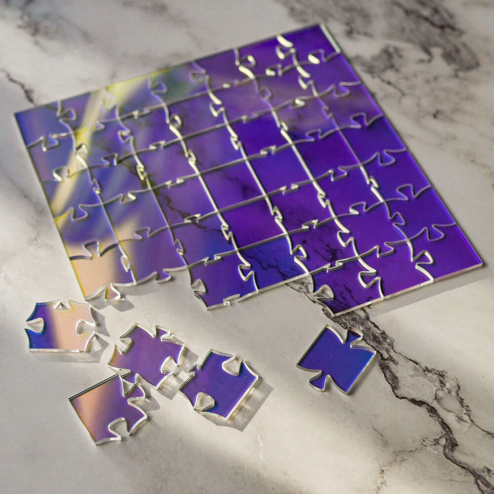 Waves Puzzle • Iridescent • Puzzle Weekend